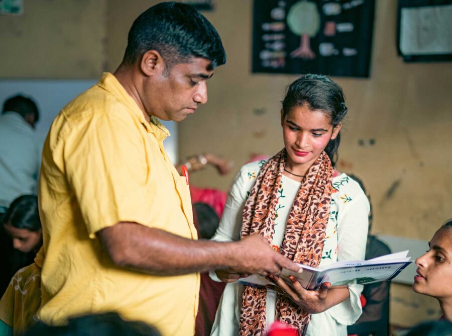 Adult Literacy Classes: Empowering Adults in India Daily – Mission India
